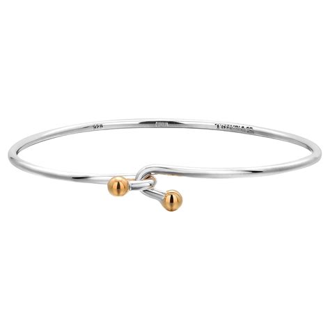 Vintage Tiffany And Co Jade 14k Yellow Gold Wire Hook Bangle For Sale