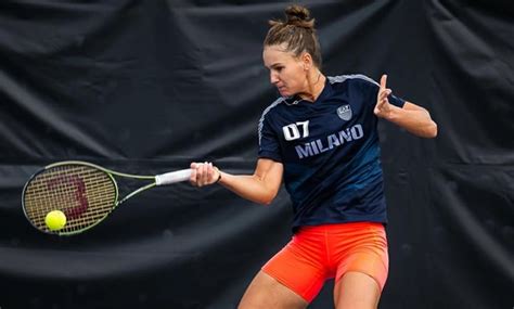 Veronika Kudermetova R Girlstennis