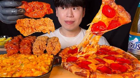 Sub 치즈 가득 페퍼로니 피자 And 후라이드 치킨 양념치킨 And 맥앤치즈에 크러시 맥주 먹방 Asmr 맥주안주로 최고인 페퍼로니 피자와 치킨 맥앤치즈를 다 가져왔어요🍕🍺
