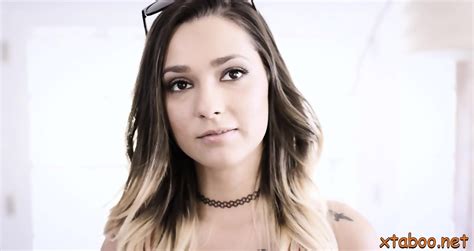 Brunette Diva Jaye Summers S Tang Wants Sex