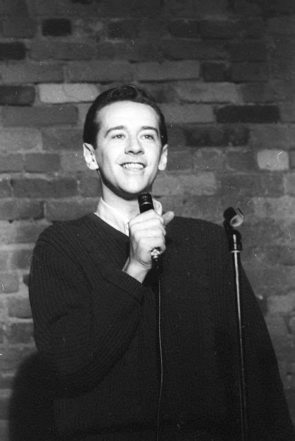 10 Funny Facts About George Carlin We Could Probably Say On Tv The Vintage News