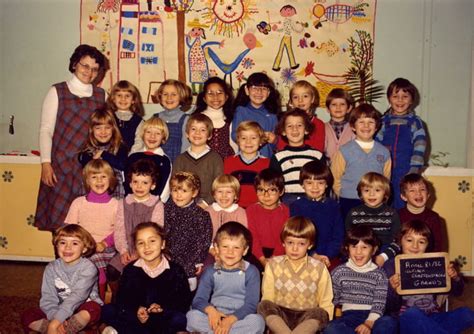 Photo De Classe Grands école Du Centre 81 82 De 1981 Ecole Du Centre