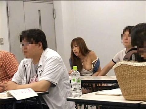 大学の授業中に痴 され声も出せず絶頂する女子大生 2 エロ動画・アダルトビデオ Fanza動画