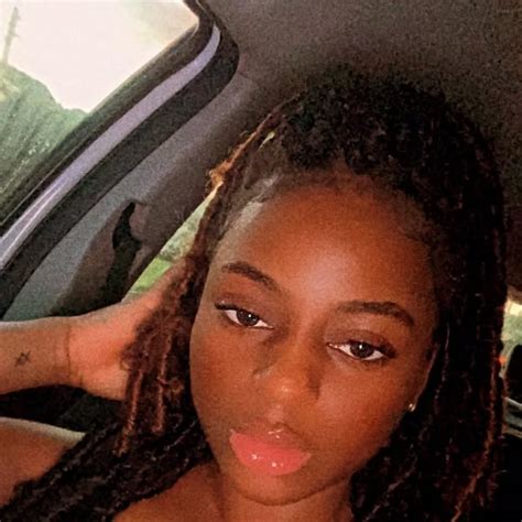 How Did My Algorithm Go From Positivity And Love And Light To Beyoncé And Princess And Ray J