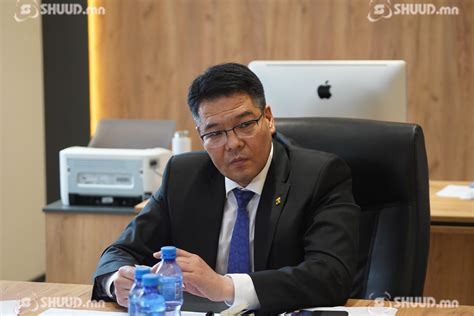 С Энхболд Цусны үүдэл эс шилжүүлэн суулгах хагалгааг эх орондоо хийнэ