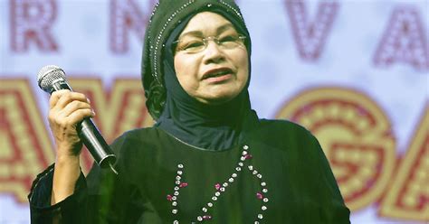 Julie Sudiro Masih Kritikal Harian Metro