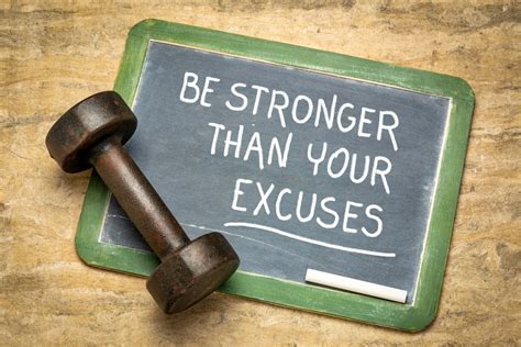 Download Motivational Fitness Quote Dumbbell Wallpaper