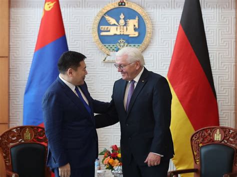 Ерөнхий сайд Л Оюун Эрдэнэ ХБНГУ ын Ерөнхийлөгч Ф В Штайнмайэрт бараалхав