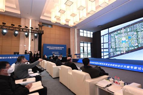 河南日报客户端专家汇聚新乡平原示范区为一港一室建言献策 媒体广场 科技信息 新闻中心 新乡市科学技术局