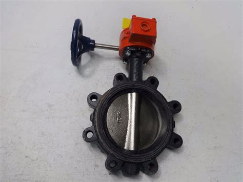 NIBCO LUG STYLE BUTTERFLY VALVE LD WITH GEAR OPERATOR