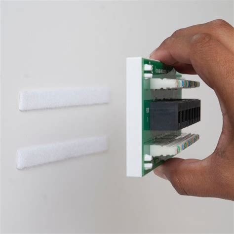 8 Port Cat 6 Data Module With Universal Mounting Base