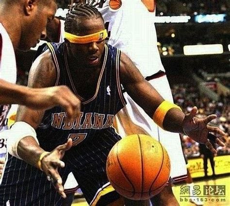 24 Perfectly Hilarious Basketball Pictures
