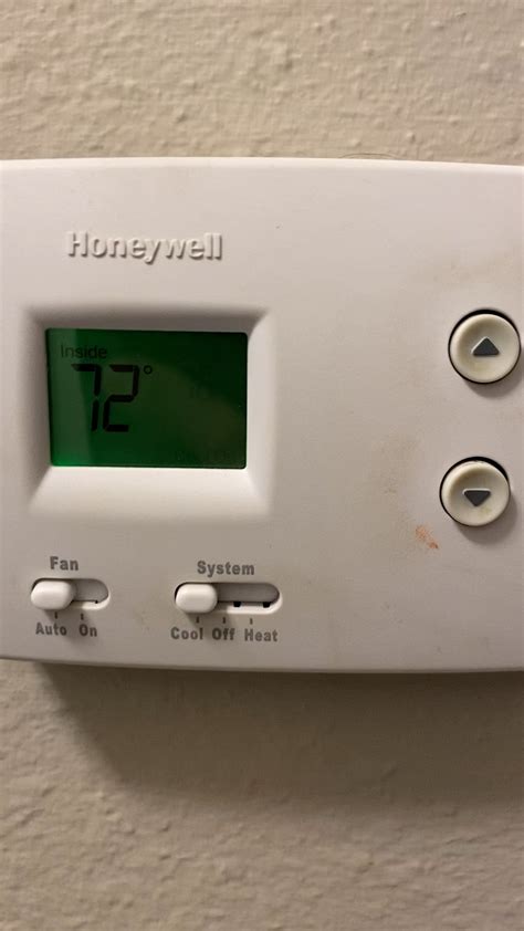 Temp Set Point Flickering On And Off Ac Has Turned On A Couple Of Times Even Though Temp Was