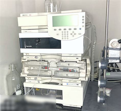Agilent 1100 Hplc Basic System With Iso Pump Manual Injector And Vwd