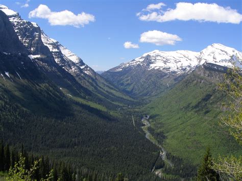 Glacial U Shaped Valley