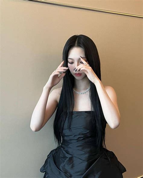 인스티즈 On Twitter 오늘자 에스파 카리나 인스타그램  링크에 더있어요👉 Pt 7385434