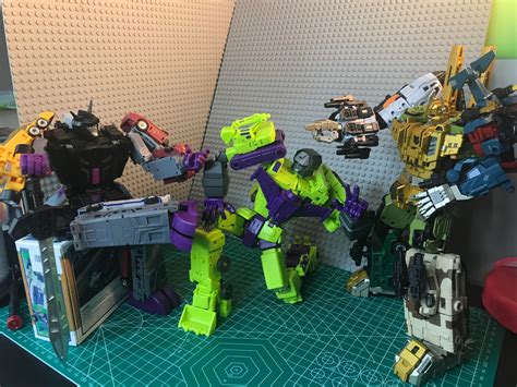 Devastator And Menasor And Bruticus Debating About The Philosophies Of Combiners R Transformers