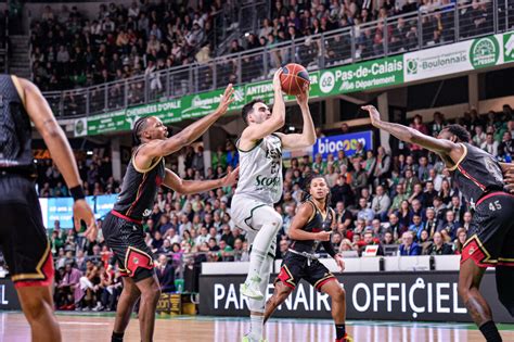 edon maxhuni va prolonger pour toute la saison au portel bebasket