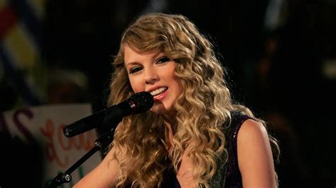 Why Is Taylor Swift So Popular Let S Investigate