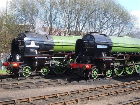 Solve Lner Class A1 4 6 2 60163 Tornado And Class A2 4 6 2 60532 Blue