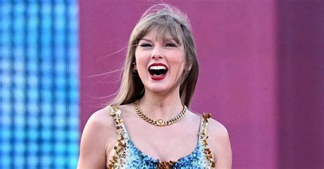 Taylor Swift Review Debut Eras Gig Delights Fans As Star Proves