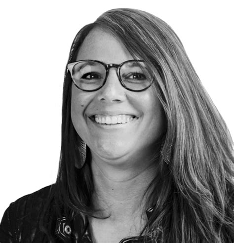 Leann Pickard Titan 100