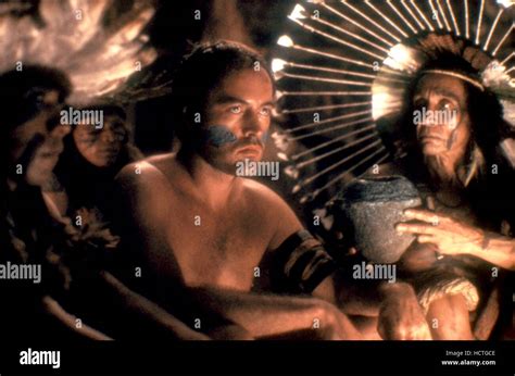 The Emerald Forest Powers Boothe Ruy Polanah 1985 ©embassy Pictures