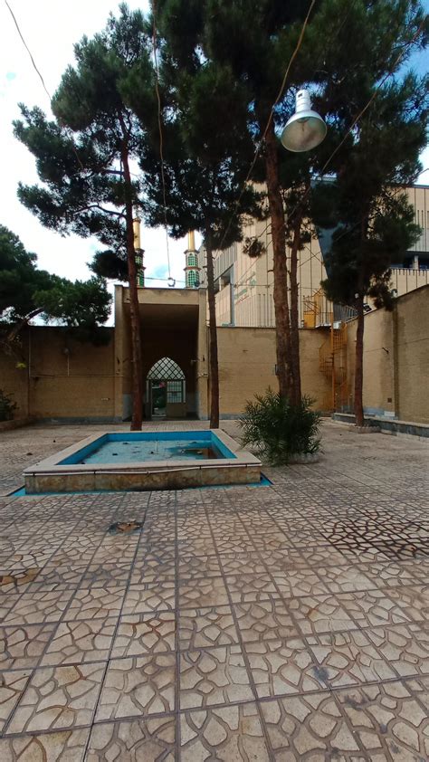 مسجد شهید بهشتی تهرانپارس محله تهرانپارس غربی؛ آدرس، تلفن، ساعت کاری