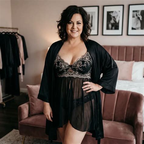 Stunning Curvy Milf In Fashion Lingerie Ai Art Generator Easy Peasy Ai