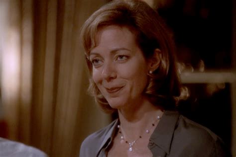 “thats A Full Lid” The 10 Best C J Cregg Episodes Of ‘the West Wing