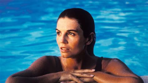 Véronika Loubry Fière De Son Mari Dans Son Combat Contre Le Cancer Vsd