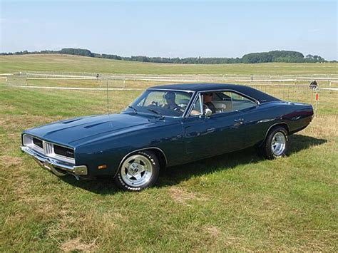 Dodge Charger — Wikipédia