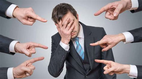 Psychology Reveals How To Stop Blaming Others For Your Shortcomings Psychology Reveals How To Stop Blaming Others For Your Shortcomings