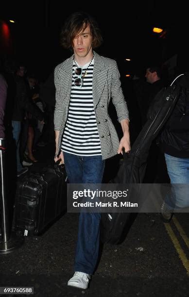 Max Drummey And Peaches Photos And Premium High Res Pictures Getty Images