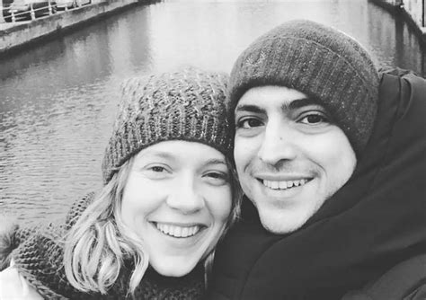 Ece Çeşmioğlu Kimdir