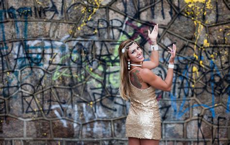 G Veja As Fotos De Jaqueline Khury No Bixiga Fotos Em Carnaval