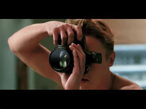 Sydney Sweeney Sex Scene The Voyeurs no music XVIDEOSダウンローダー XVIDEOSの動画をブラウザ上から クリックでダウンロード