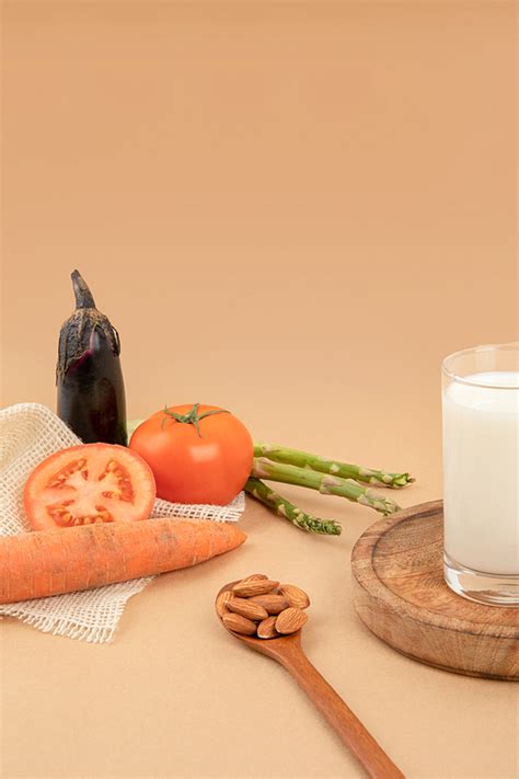 채식주의우유와 다양한 야채과일들 유토이미지 상세페이지 베이직샵 21935663