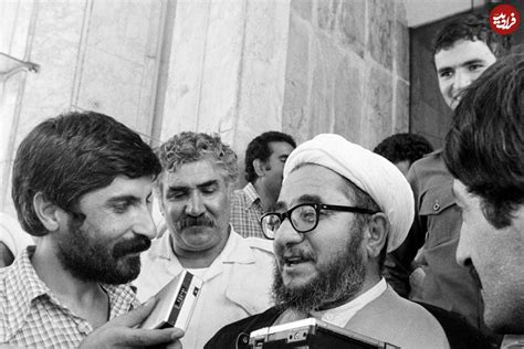 عکس؛ سفر در زمان؛ محمدصادق خلخالی در کنار هاشمی رفسنجانی؛ دهه 60