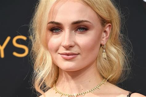 Sophie Turner Actress Hot