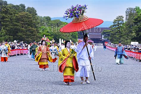 葵祭 路頭の儀 女人列 京都御苑 京都府 京都市 291901578 の写真素材 アフロ