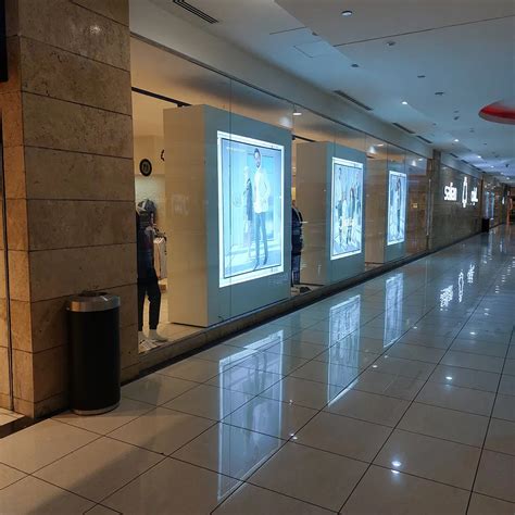 فروشگاه سالیان شعبه سیتی سنتر، سیتی سنتر اصفهان حراجی فای