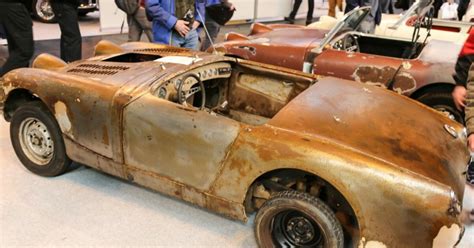 Surface Rust Vs Deep Rust 🏎️ What Are Its Differences And Fixes