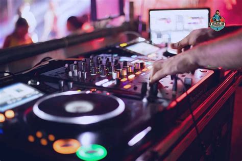 5 Tips Para Elegir Un Buen Dj Para Tu Evento Shake Music Inicio
