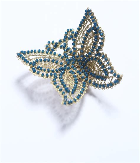 Мадам Круже : Кружевная брошь “Бабочка”