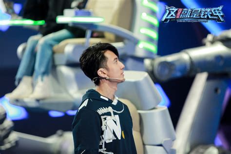 这就是铁甲开启惨烈生死决 昔日队友自相残杀 360娱乐你开心就好