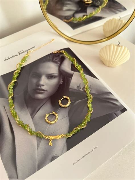 Красивый зеленый 💚 в 2024 г Бижутерия Бисерные украшения Чокер