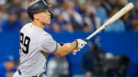 Yankees Slugger Judge Arrives In Toronto Looking To Make Mlb History Cbc Sports