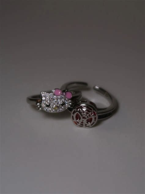 Hello Kitty Ring Silver