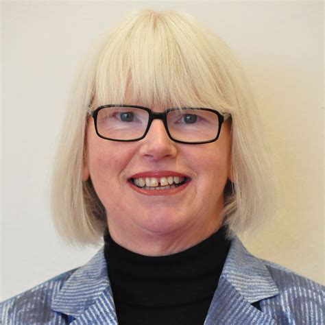 Dr Daphne Rickson • Southeast Asia Music Academy Online